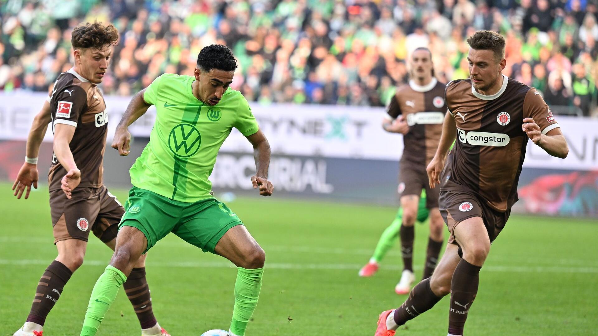 VfL Wolfsburg verpflichtet St. Paulis Abwehrchef