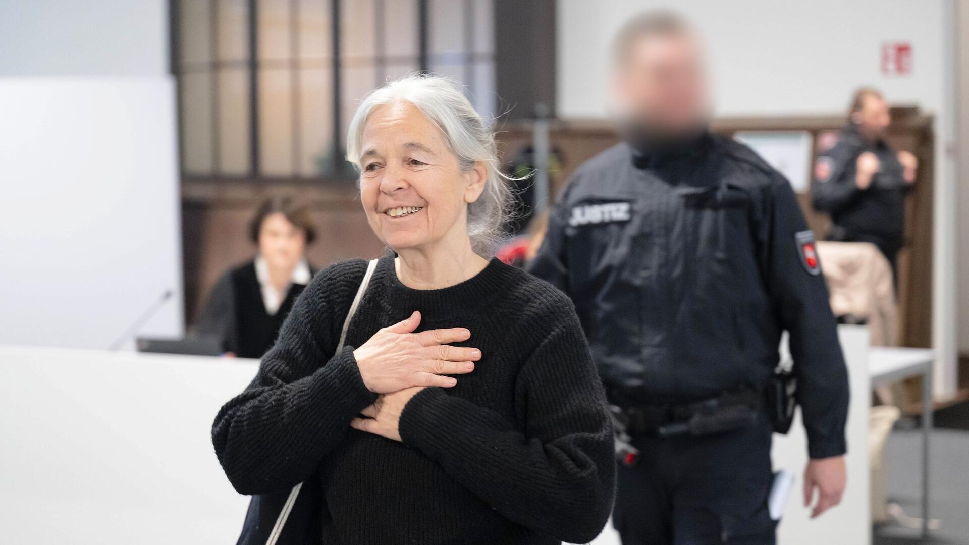 Beifall und brisante Beweise im Prozess gegen Klette