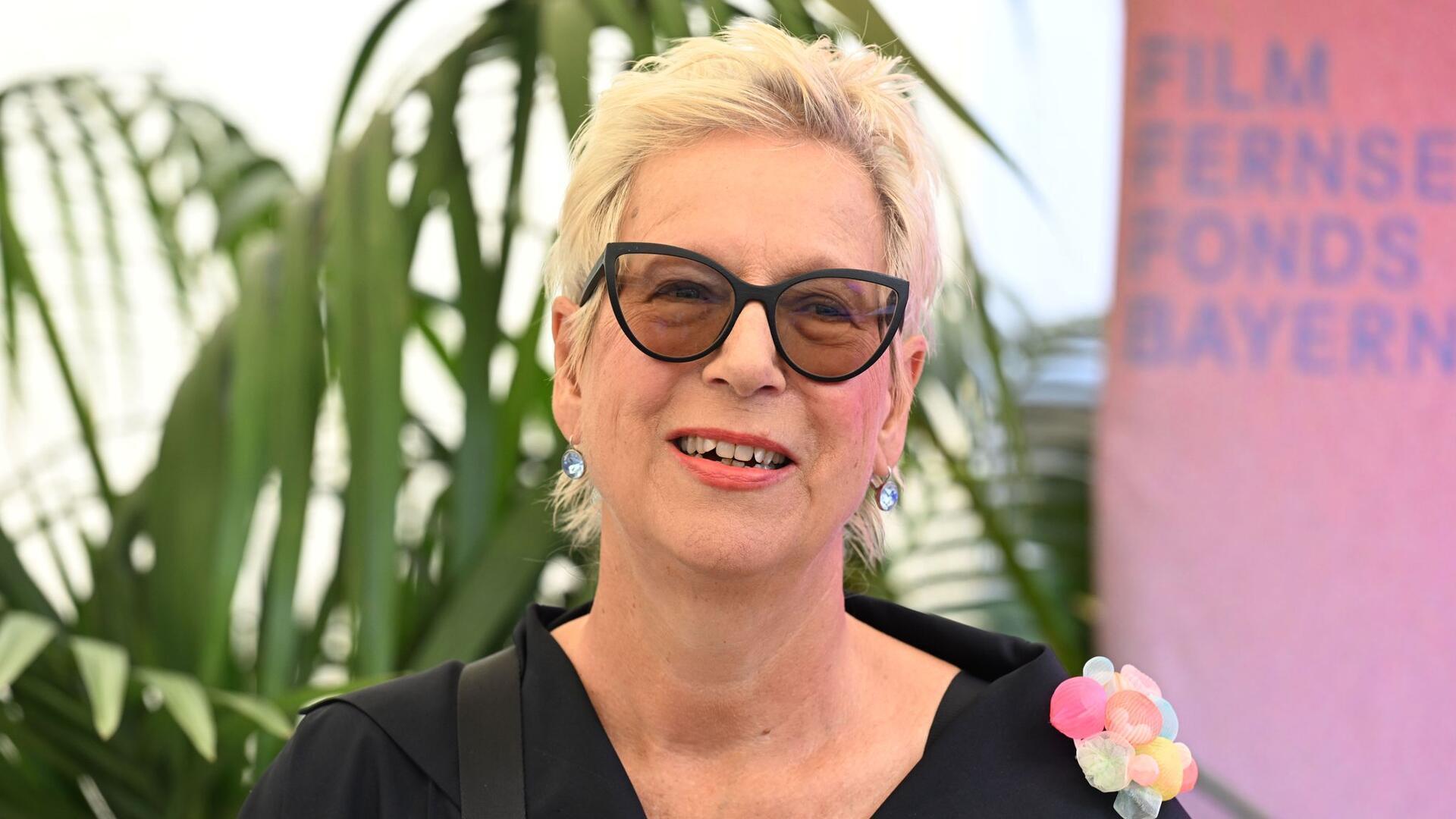 Einsames Leben mit Pflegeroboter – Doris Dörrie dreht wieder
