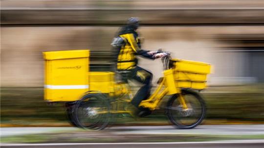 Postbote der Deutschen Post unterschlägt 30.000 Briefe