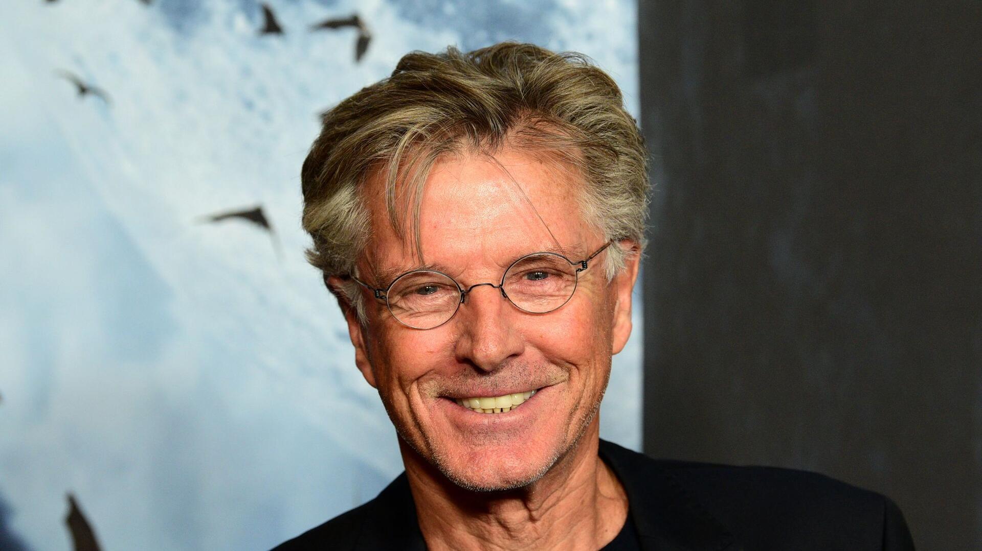 Nick Wilder stellt Roman „Vaterliebe“ vor